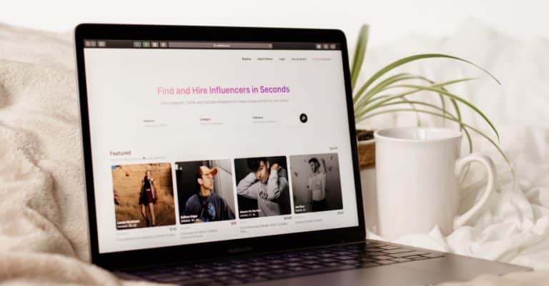 What is a UGC Creator? Steps To Become One + Examples