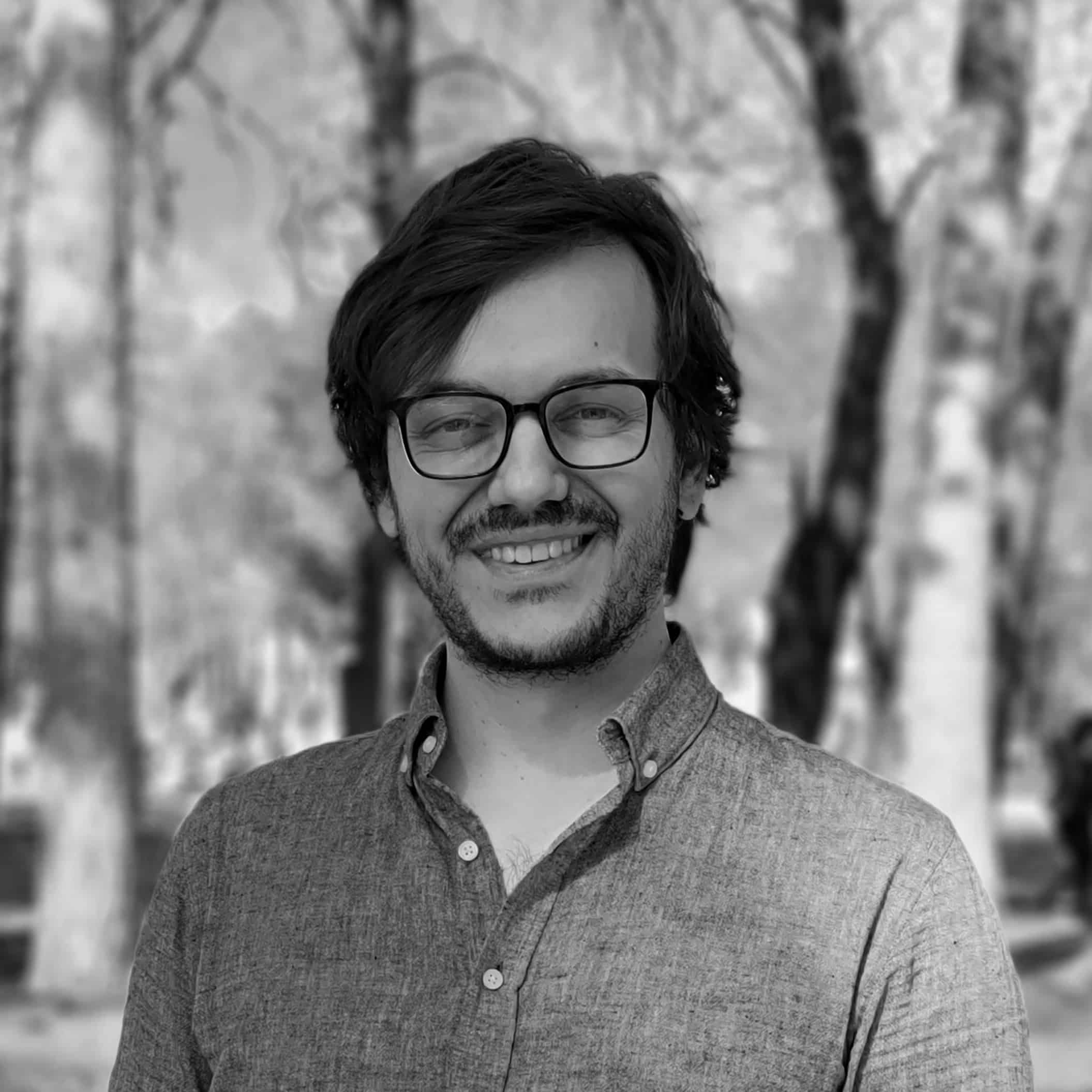 Dushko Talevski , Marketing author at EmbedSocial